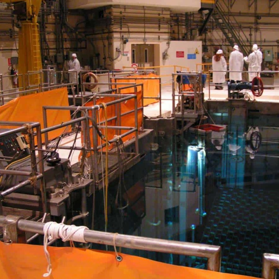 Scientists say nuclear fuel pools around the country pose safety and ...